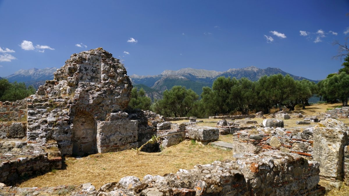 SPARTA (Σπάρτη) – Live The Life Expeditions