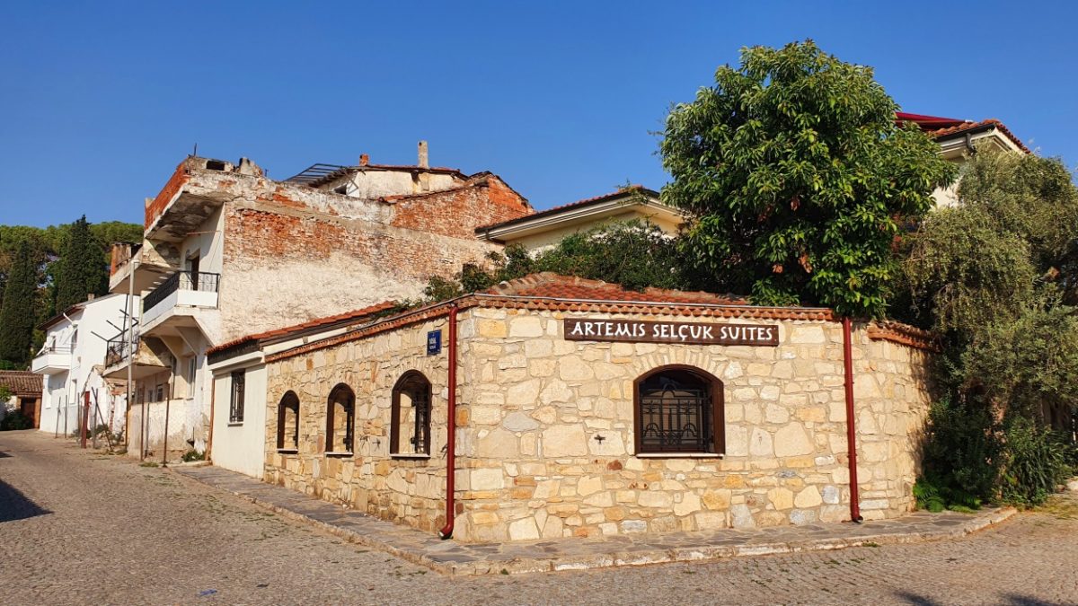 SELÇUK – Live The Life Expeditions