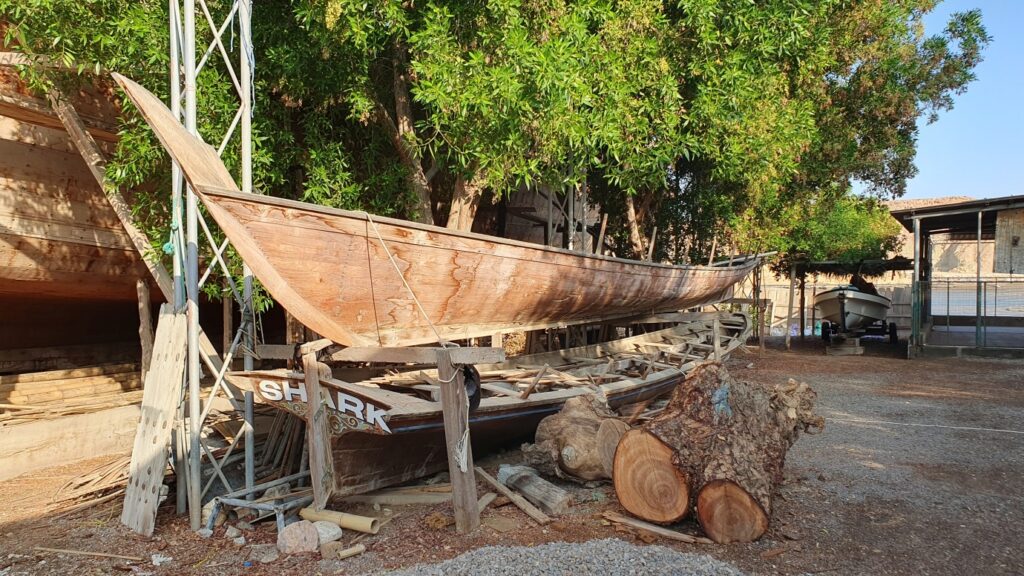 DHOW FACTORY – Live The Life Expeditions