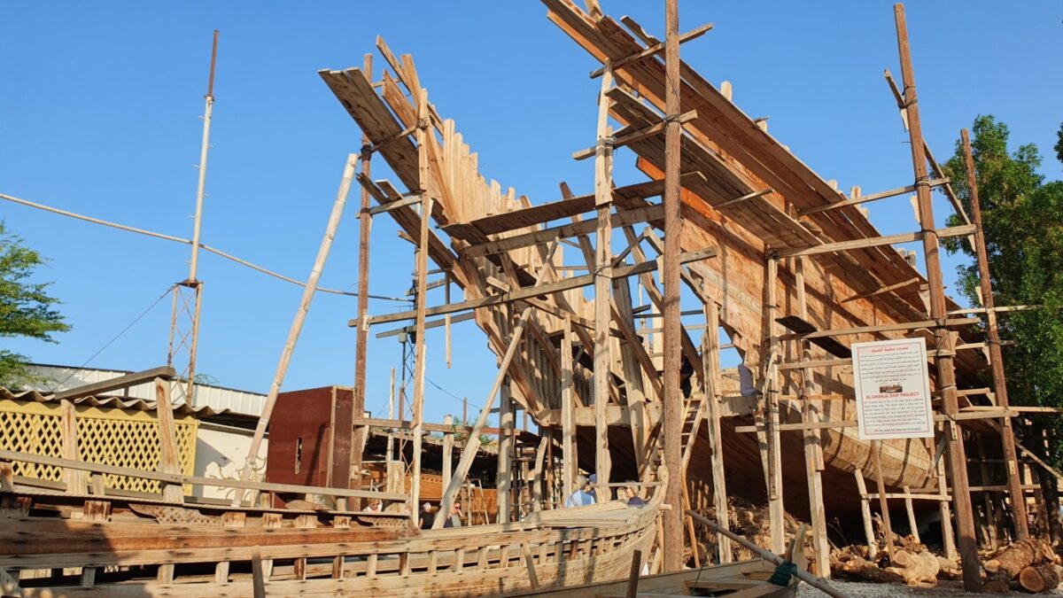 DHOW FACTORY – Live The Life Expeditions