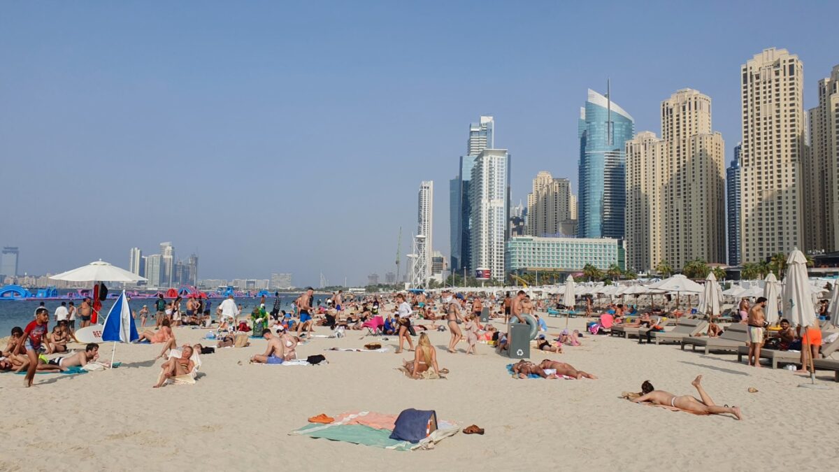 DUBAI JBR BEACH – Live The Life Expeditions